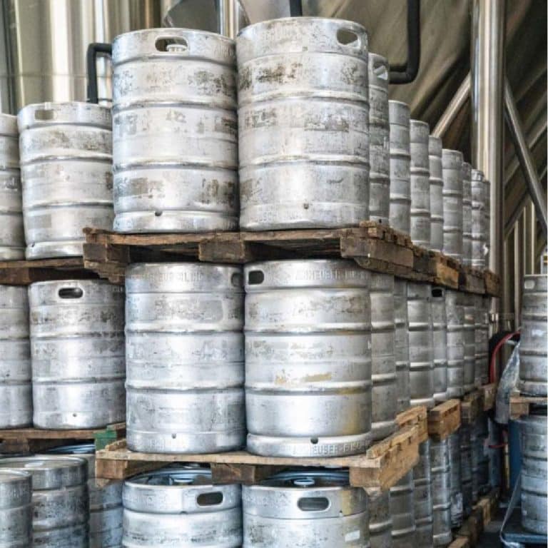 Chilling Beer | North Slope Chillers